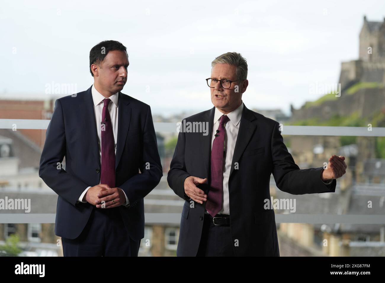 Prime Minister Sir Keir Starmer and Scottish Labour Leader Anas Sarwar ...
