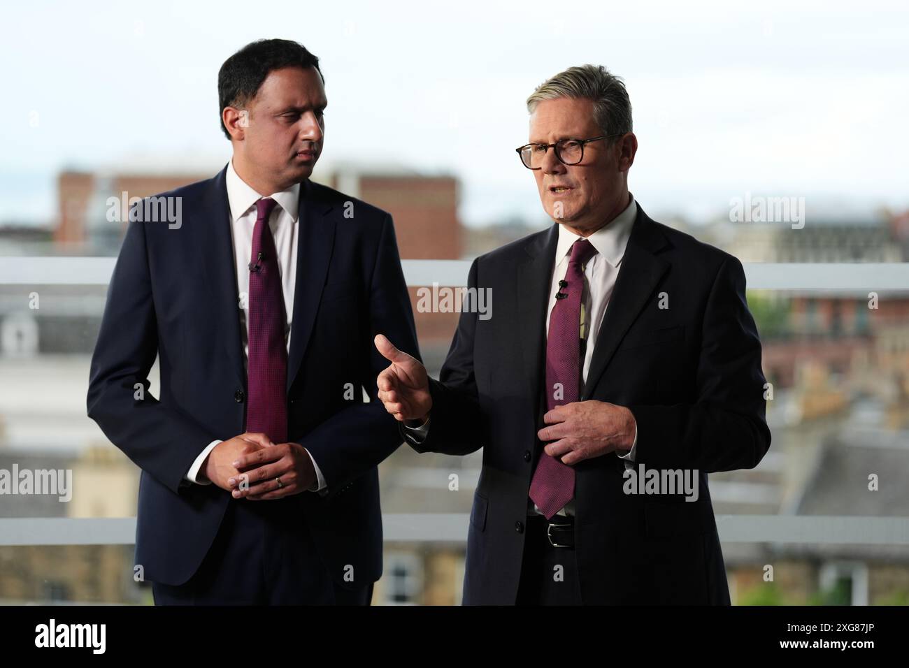 Prime Minister Sir Keir Starmer and Scottish Labour Leader Anas Sarwar ...