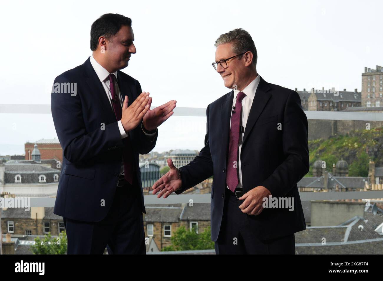 Prime Minister Sir Keir Starmer and Scottish Labour Leader Anas Sarwar ...