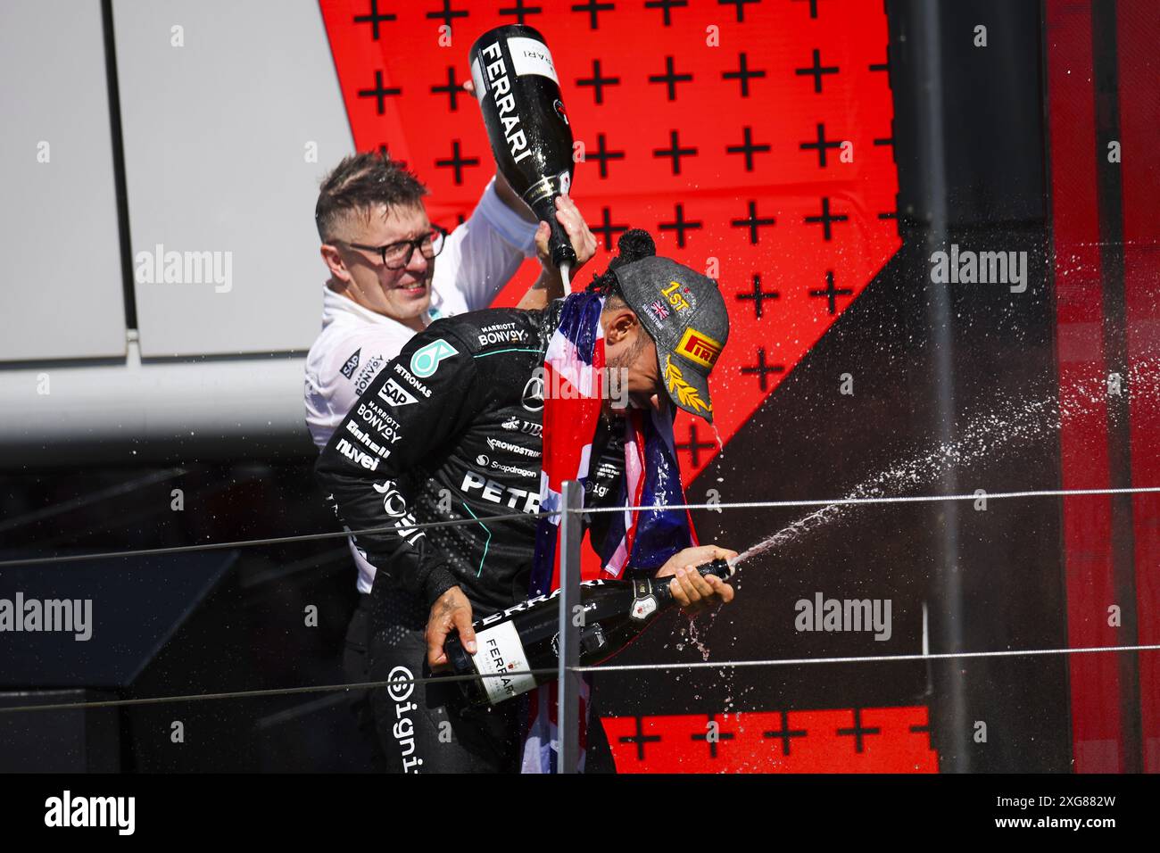 HAMILTON Lewis (gbr), Mercedes AMG F1 Team W15, portrait Peter 'Bono ...