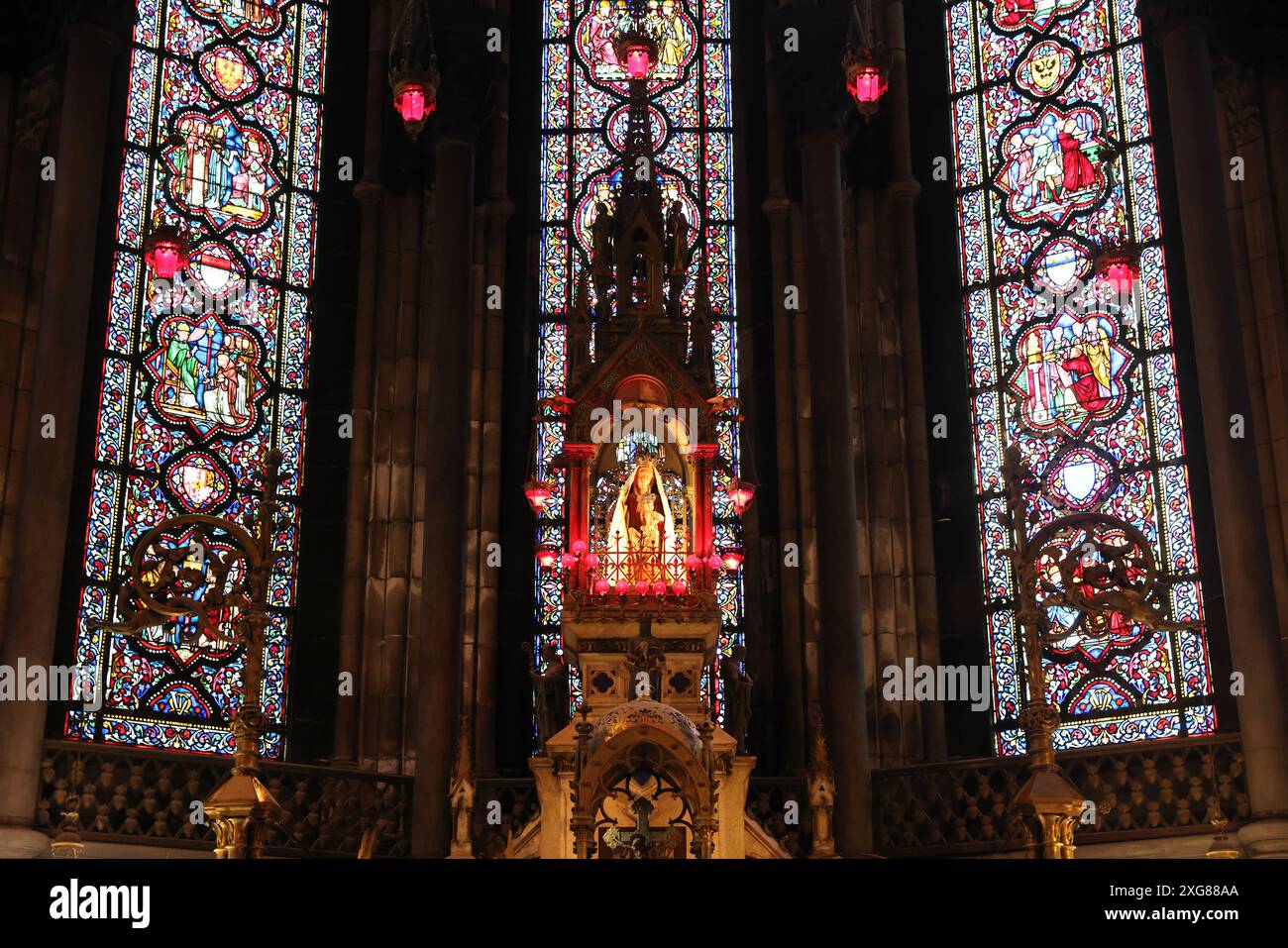 The Holy Chapel in Lille Cathedral, the Gothic Revival RC Basilica of ...