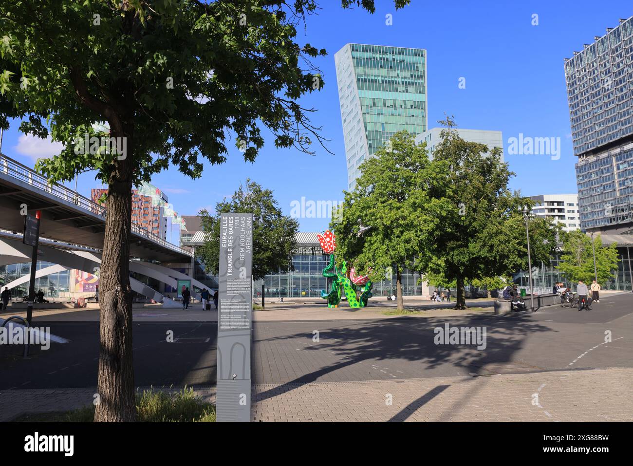 Euralille - Train station triangle 1988, developed when the Eurostar ...