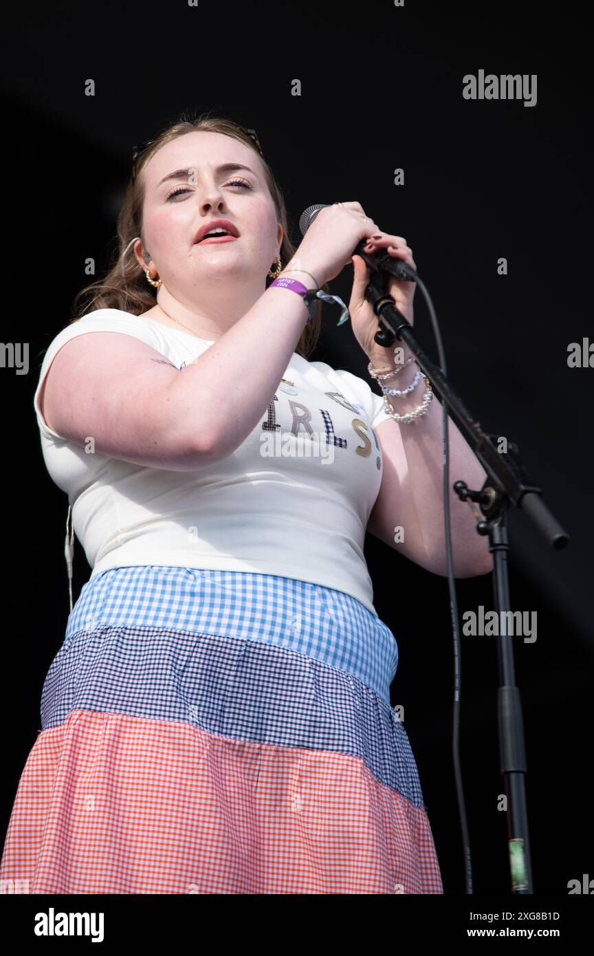 Nell mescal live hyde park hi-res stock photography and images - Alamy