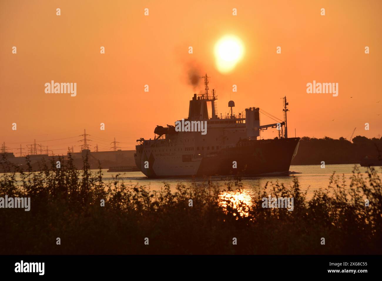 St helena ship hi-res stock photography and images - Alamy