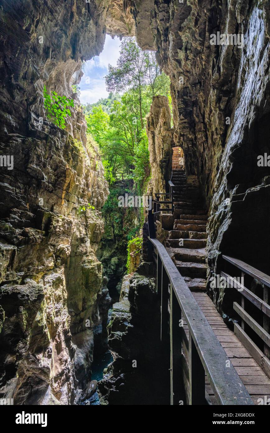 Marvelous scenery at the Grotte del Bussento WWF Oasis, near Morigerati ...