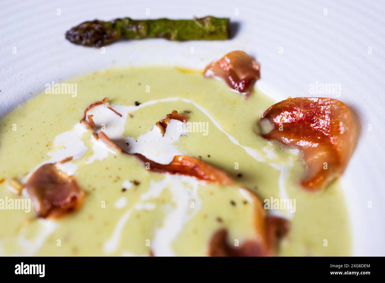 Iberic ham hi-res stock photography and images - Alamy