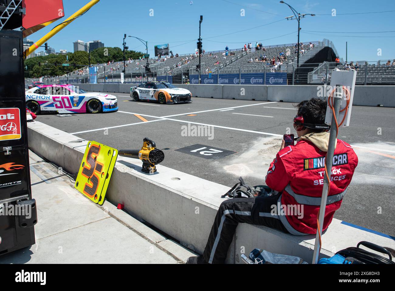NASCAR Chicago Street race, Grant Park 165, first day of street racing ...