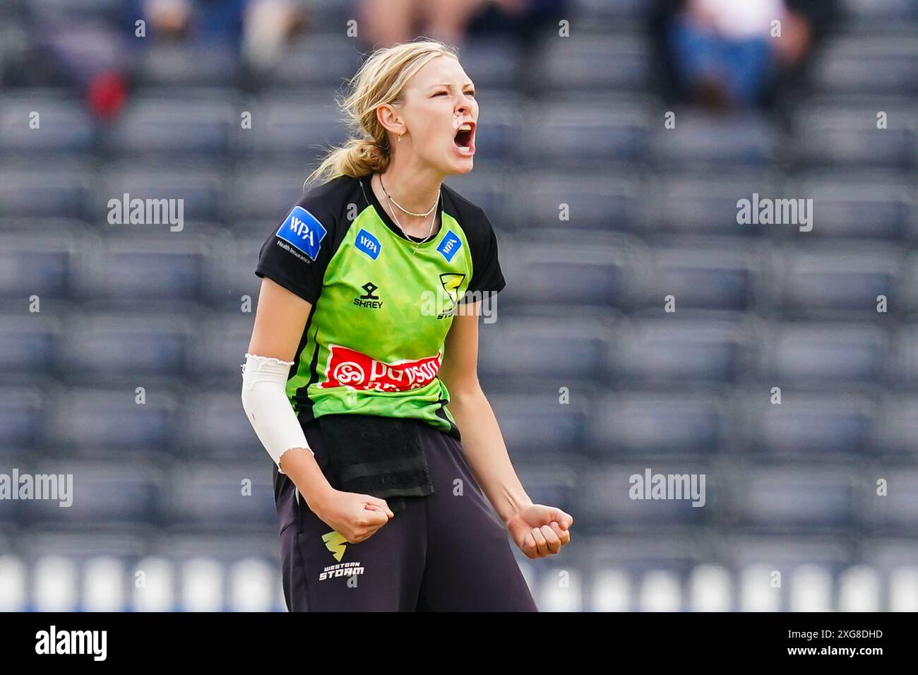 Emma marlow hi-res stock photography and images - Alamy