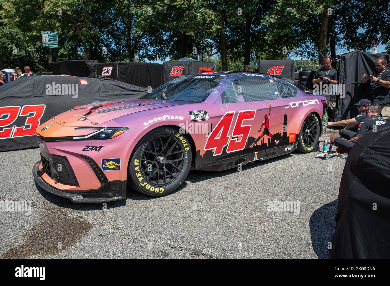 NASCAR Chicago Street race, Grant Park 165, first day of street racing ...