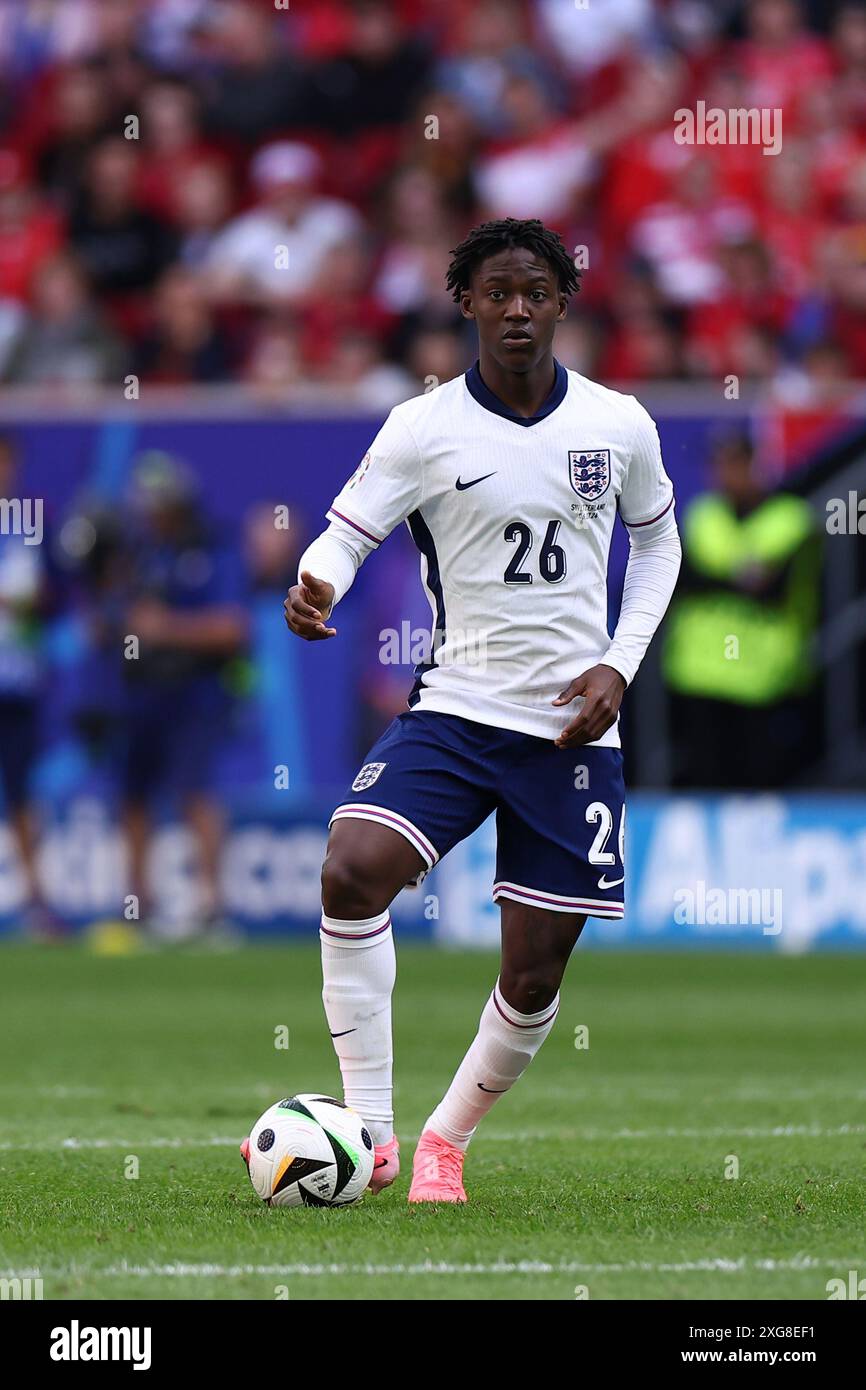 Kobbie Mainoo of England in action during the Uefa Euro 2024 quarter ...