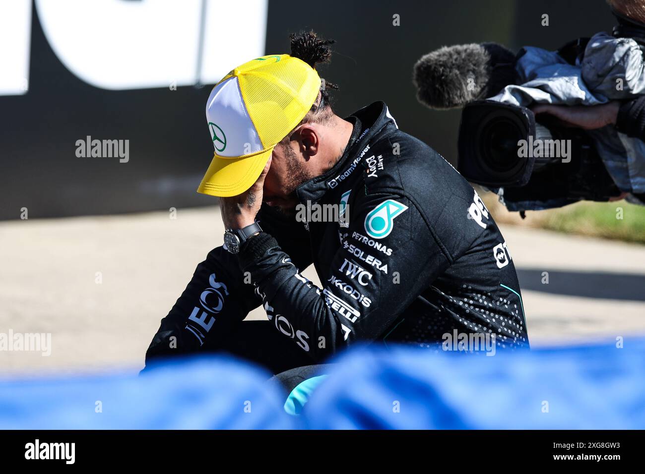 HAMILTON Lewis (gbr), Mercedes AMG F1 Team W15, portrait celebrates the ...
