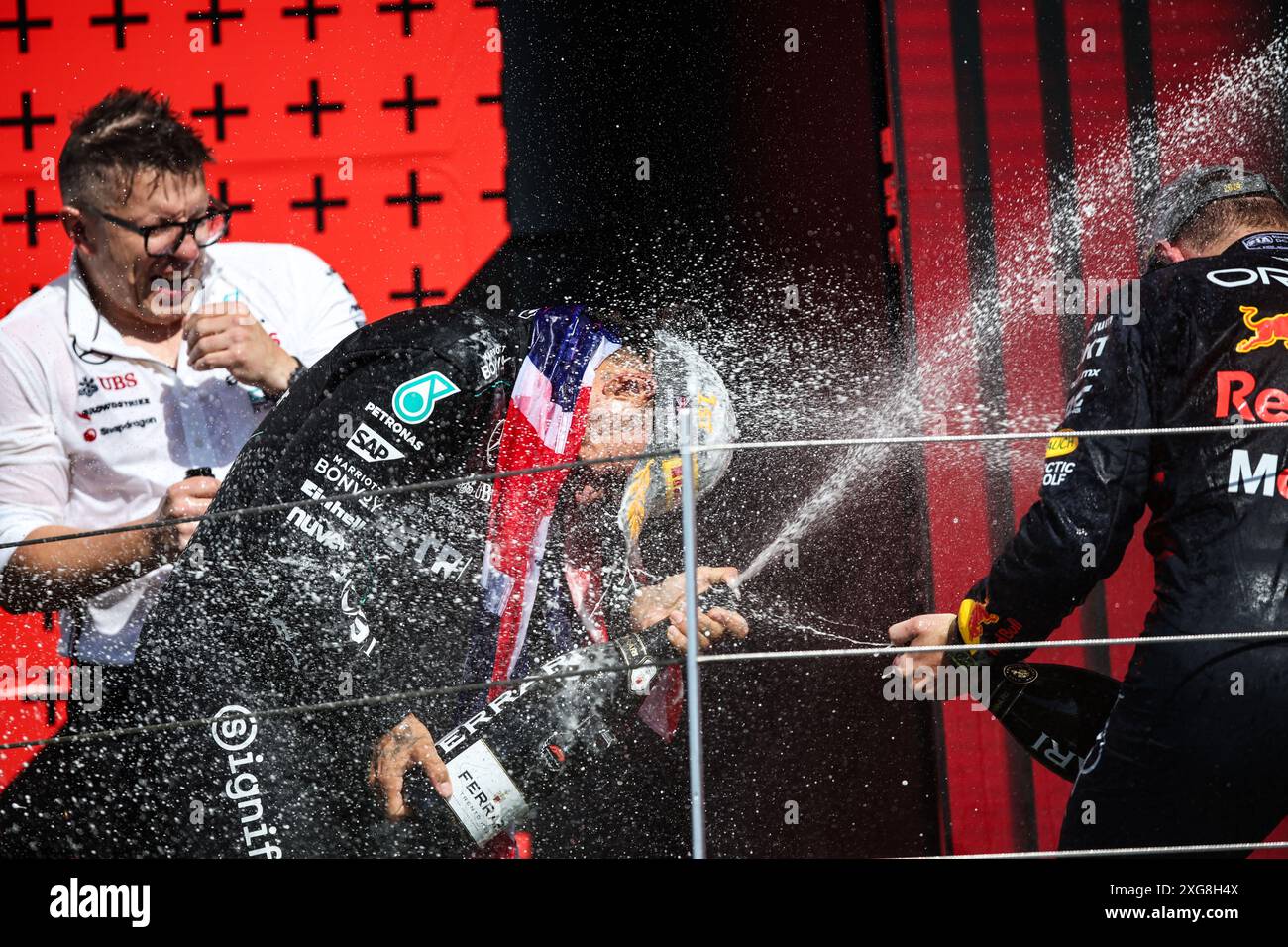 HAMILTON Lewis (gbr), Mercedes AMG F1 Team W15, portrait celebration ...