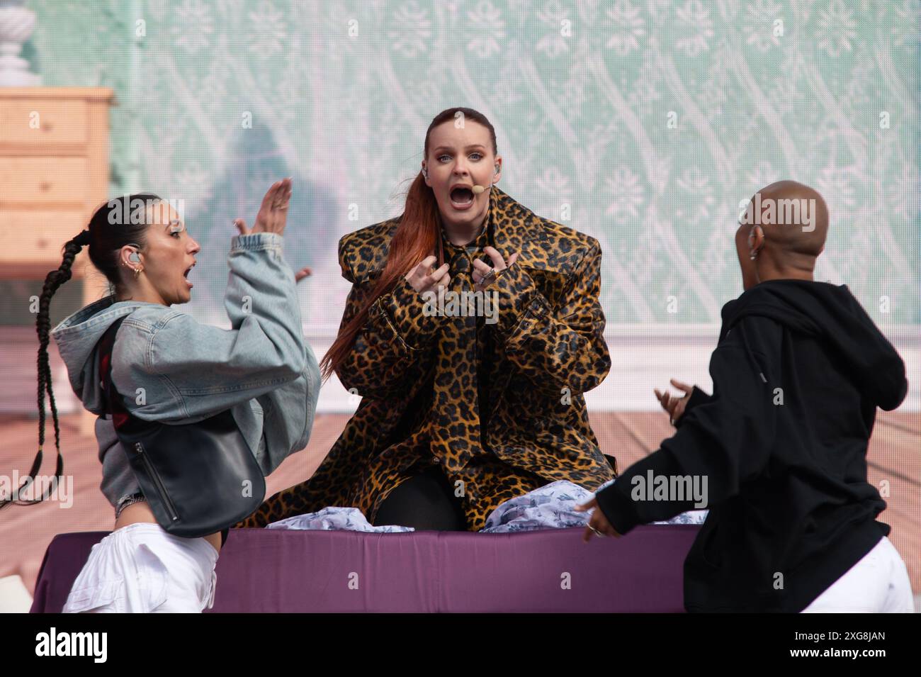 London, United KIngdom. 7th July 2024. Anne Marie entertains the crowd ...