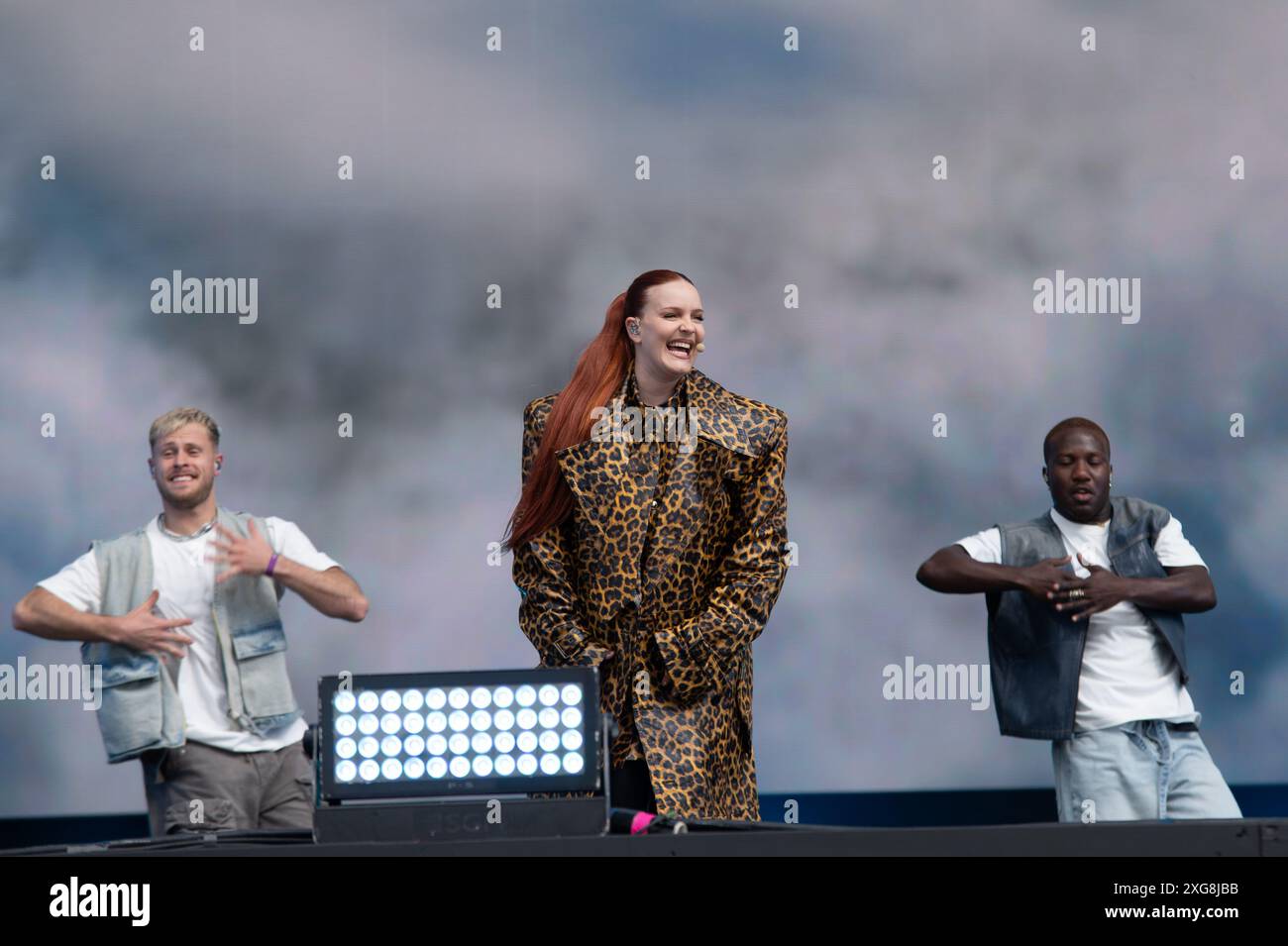 London, United KIngdom. 7th July 2024. Anne Marie entertains the crowd ...