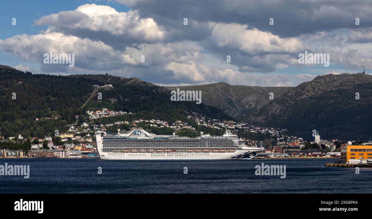 Cruise ship Caribbean Princess about to depart from Jekteviken terminal ...