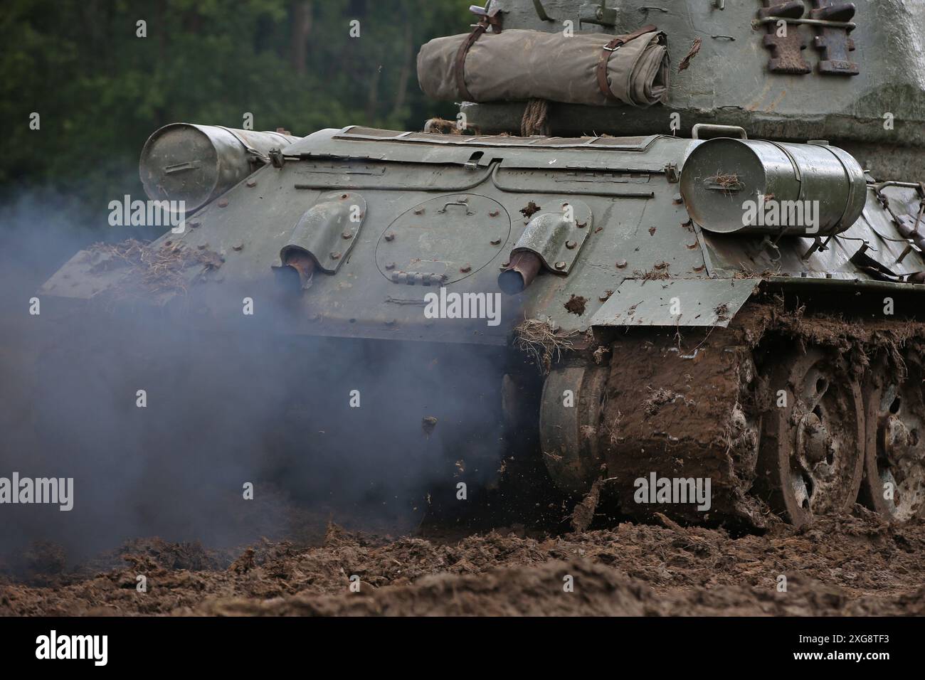 Soviet T34/85 World War II Tank Stock Photo - Alamy