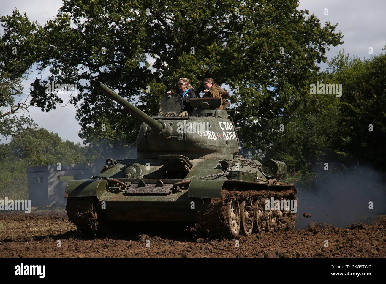 Medium ww1 tank hi-res stock photography and images - Alamy
