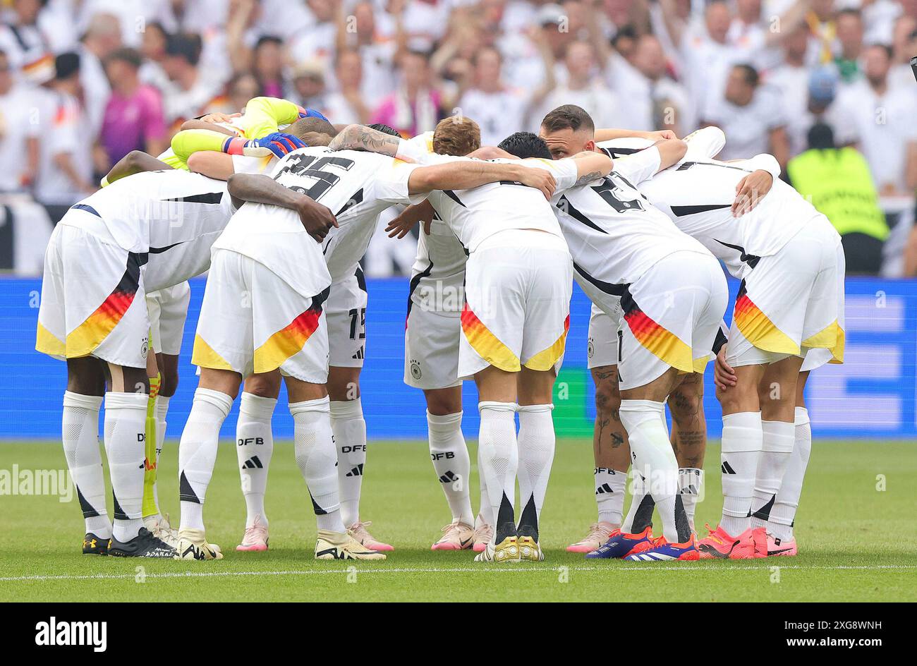 Esp circle hi-res stock photography and images - Alamy