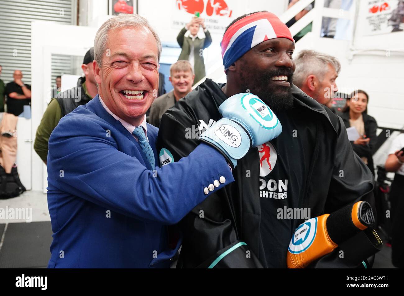 Boxer derek chisora hi-res stock photography and images - Alamy