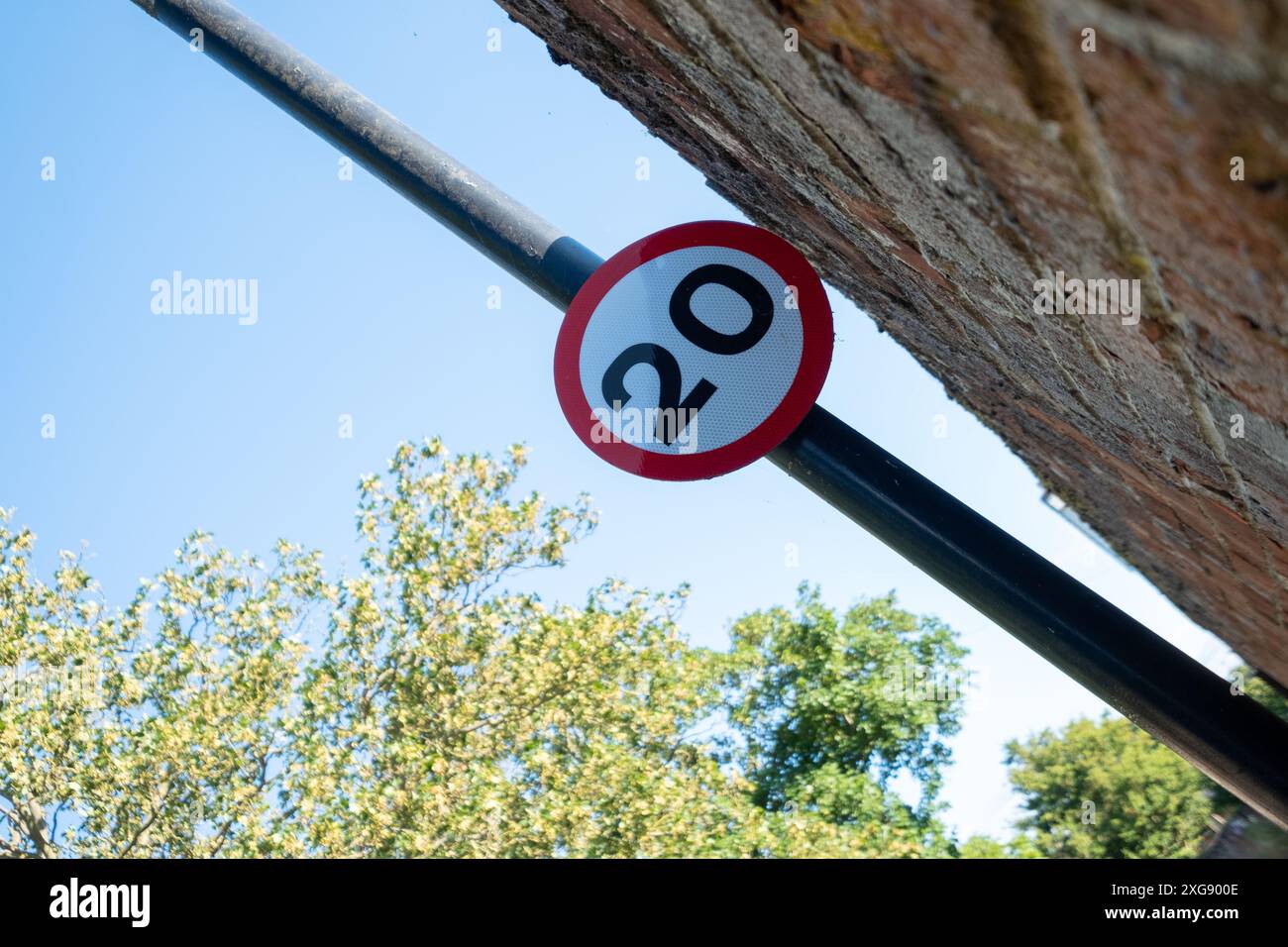 The new 20 MPH speed limit is displayed Stock Photo - Alamy
