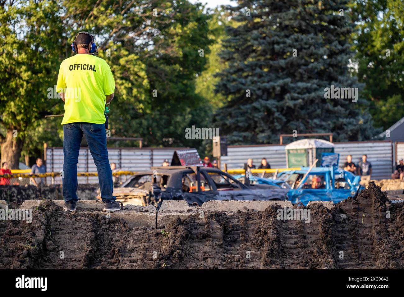 Demolition derby fair hi-res stock photography and images - Alamy