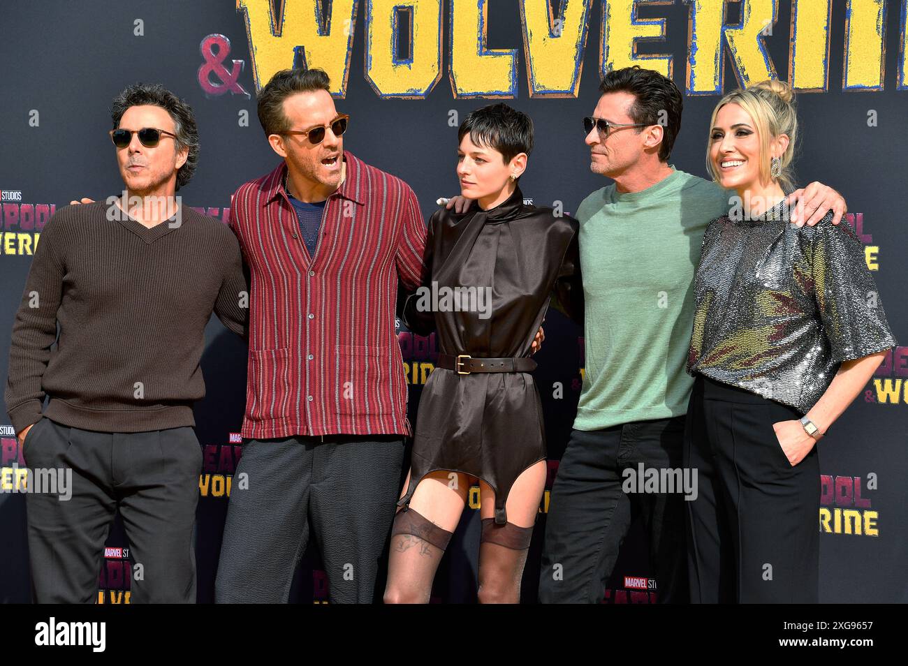 Shawn Levy, Ryan Reynolds, Emma Corrin, Hugh Jackman und Wendy Jacobson ...