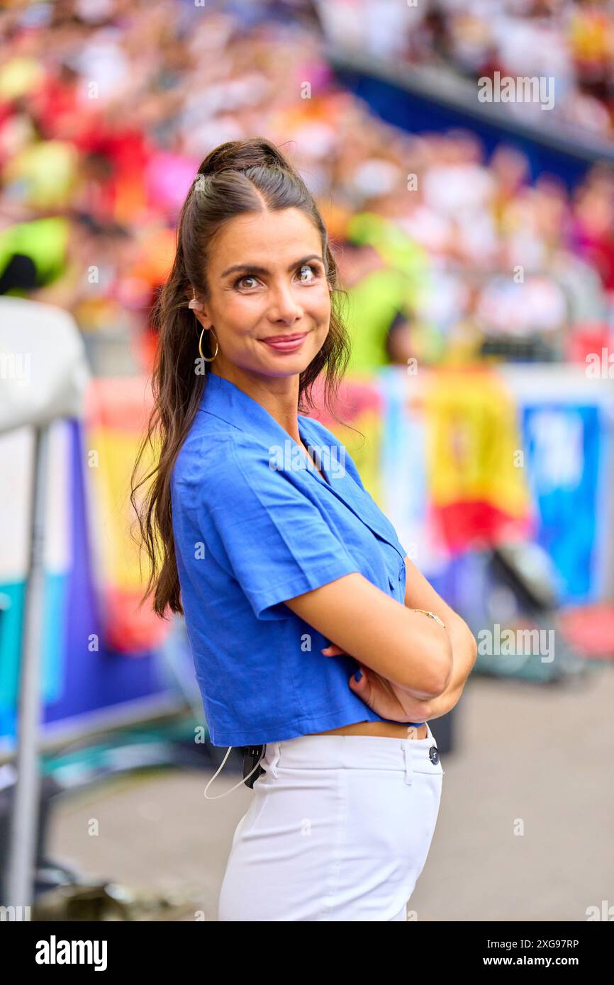 Lea Wagner, sport presenter ARD Sport Moderatorin, Sportmoderatorin ...