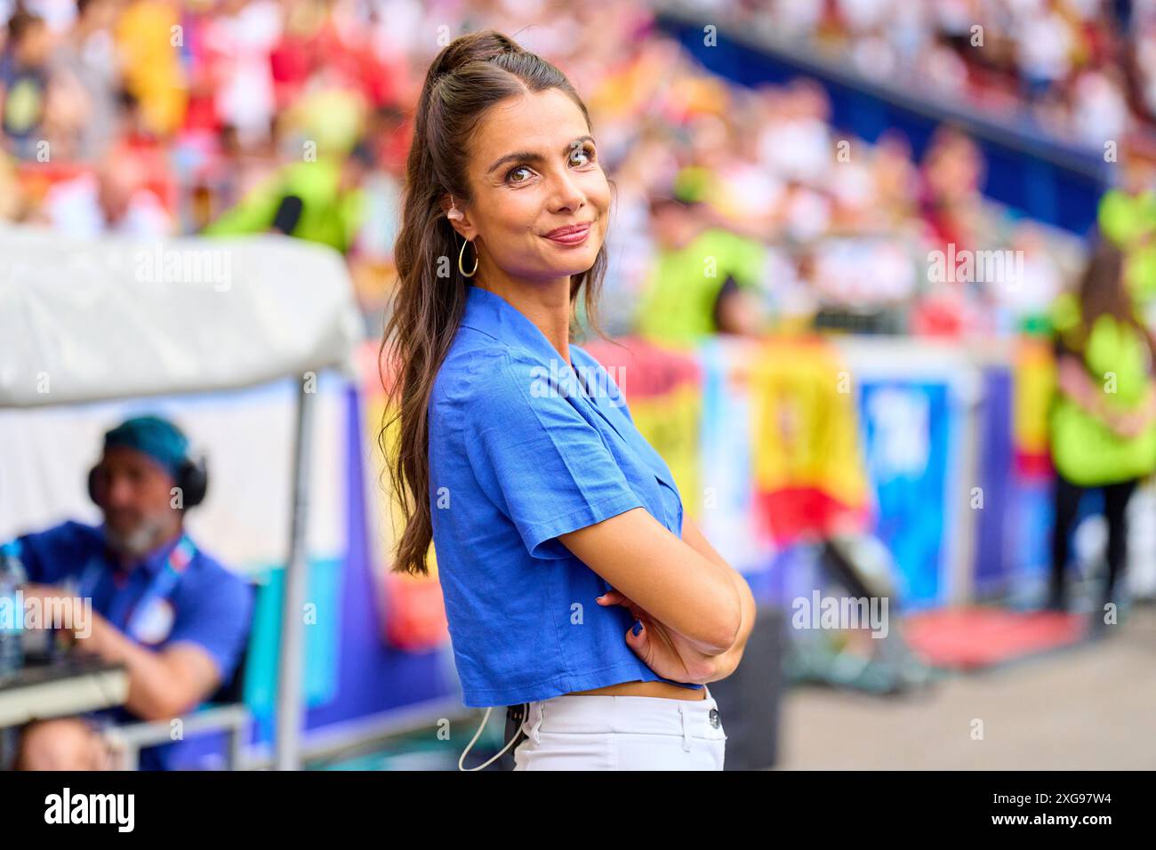 Lea Wagner, sport presenter ARD Sport Moderatorin, Sportmoderatorin ...