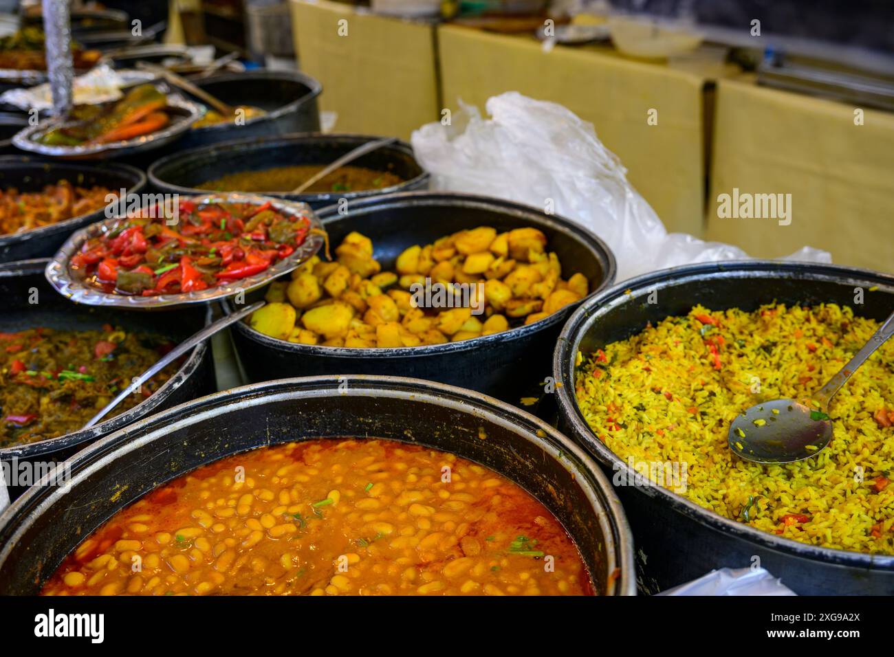 Paris cheese street market hi-res stock photography and images - Alamy