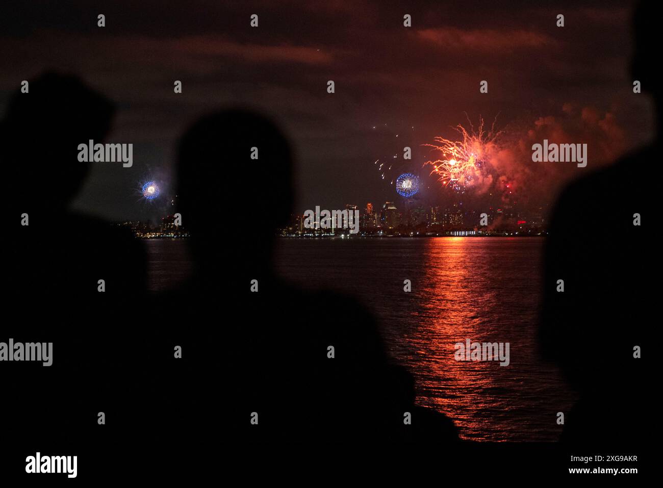 U.S. Marines and Sailors assigned to the 15th Marine Expeditionary Unit ...