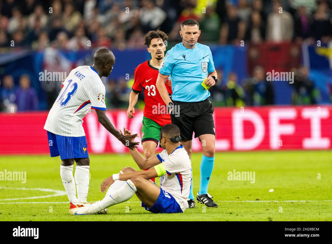 Hamburg, Germany. 05th, July 2024. Referee Michael Oliver seen during ...
