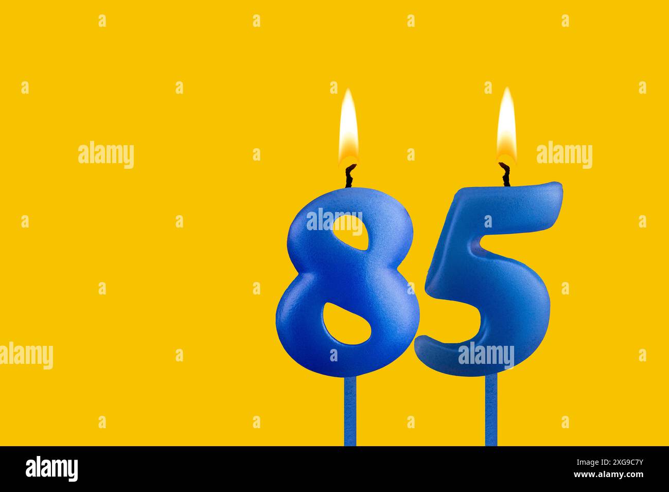 85 birthday candle hi-res stock photography and images - Alamy