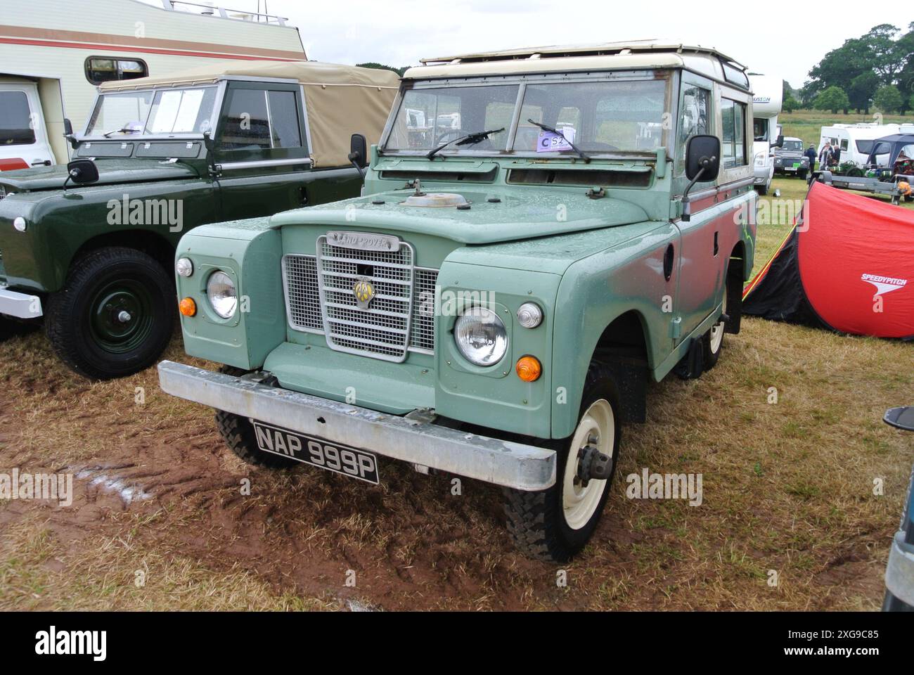 1976 land rover series iii hi-res stock photography and images - Alamy