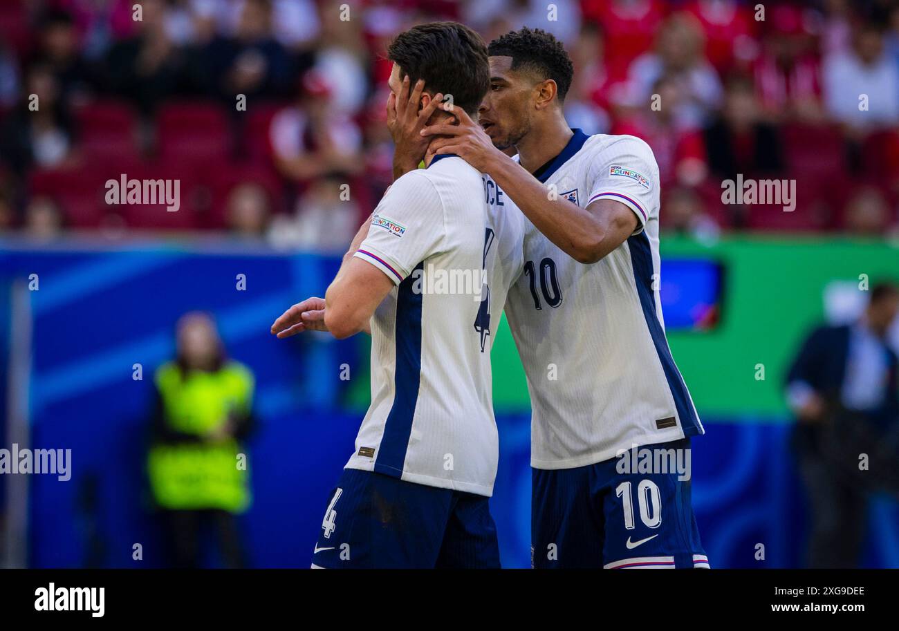 Dusseldorf, Germany. 06th Jul 2024. Declan Rice (ENG) Jude Bellingham ...