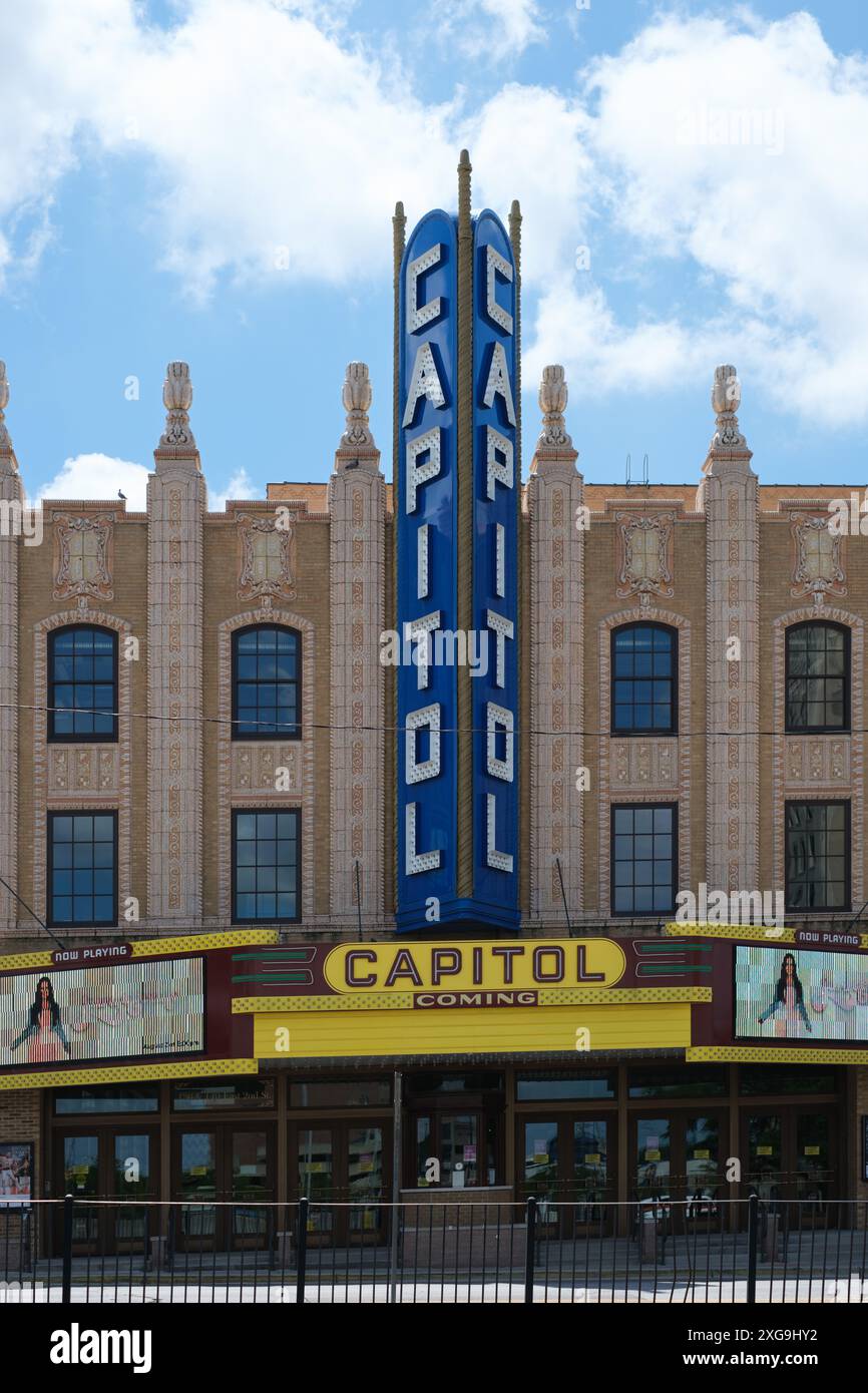 Capitol theater hi-res stock photography and images - Alamy