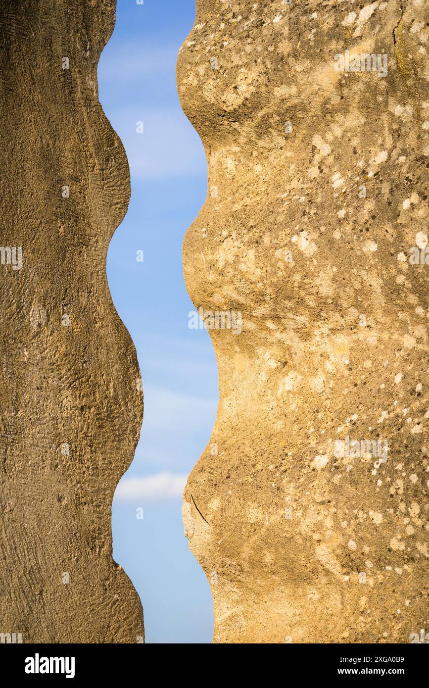 Wave like stone hi-res stock photography and images - Alamy