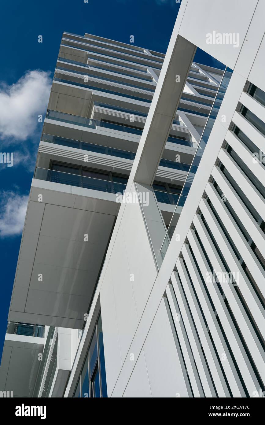 View upwards at a modern apartment building in the city centre of ...