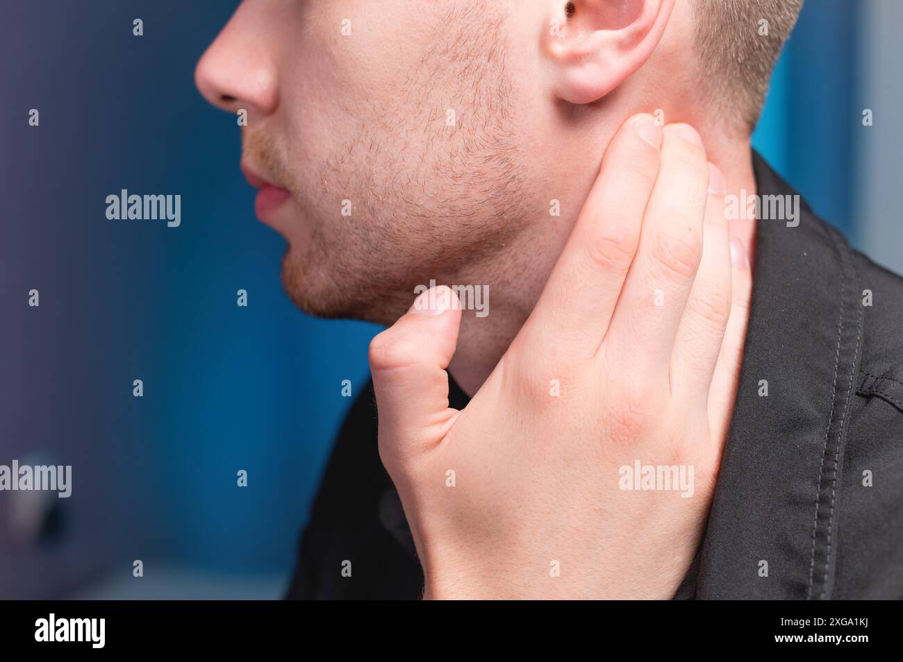 Neck massage hi-res stock photography and images - Alamy