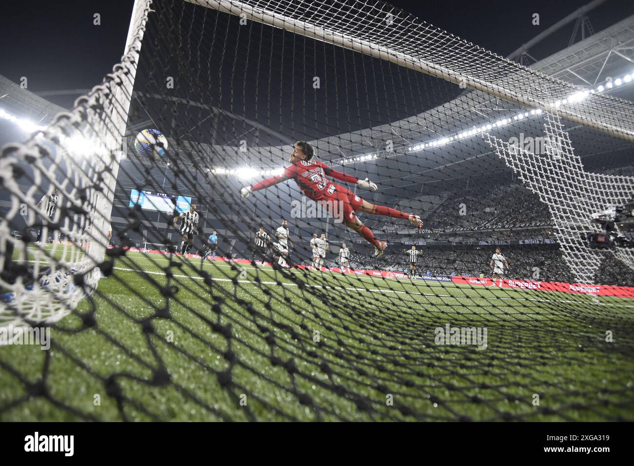 Brazilian football championship Botafogo and Atlético Mg. Botafogo vs ...