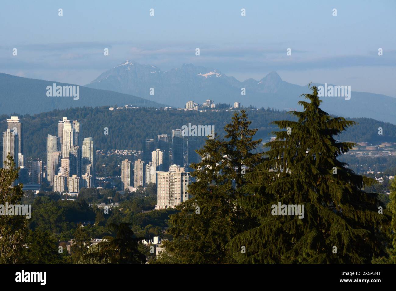 A view of the city of Burnaby, Simon Fraser University, and the Golden ...