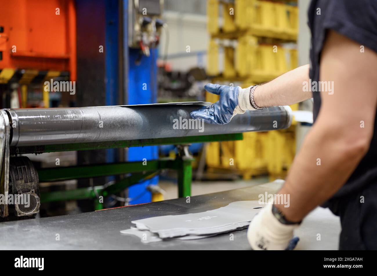 Close up factory male hi-res stock photography and images - Alamy