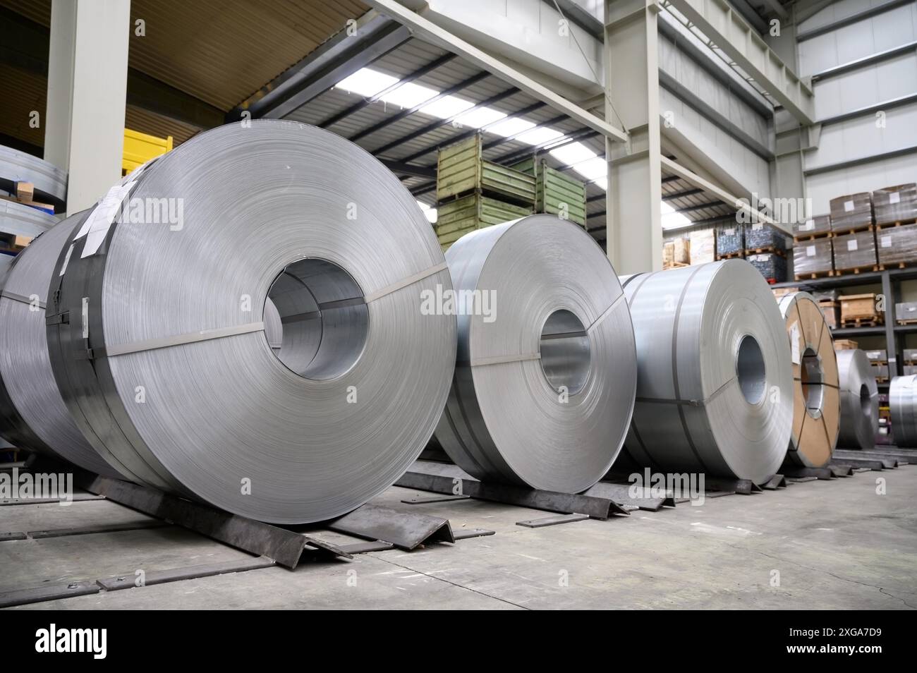 Galvanized steel rolls hi-res stock photography and images - Alamy