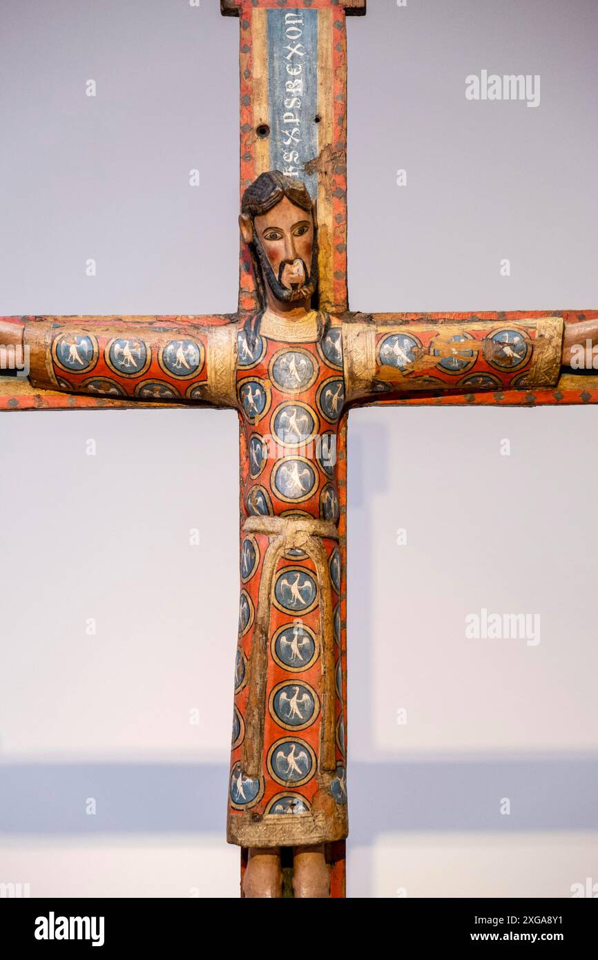Anonymous Catalan, Majesty of Christ on the cross, Carved and ...
