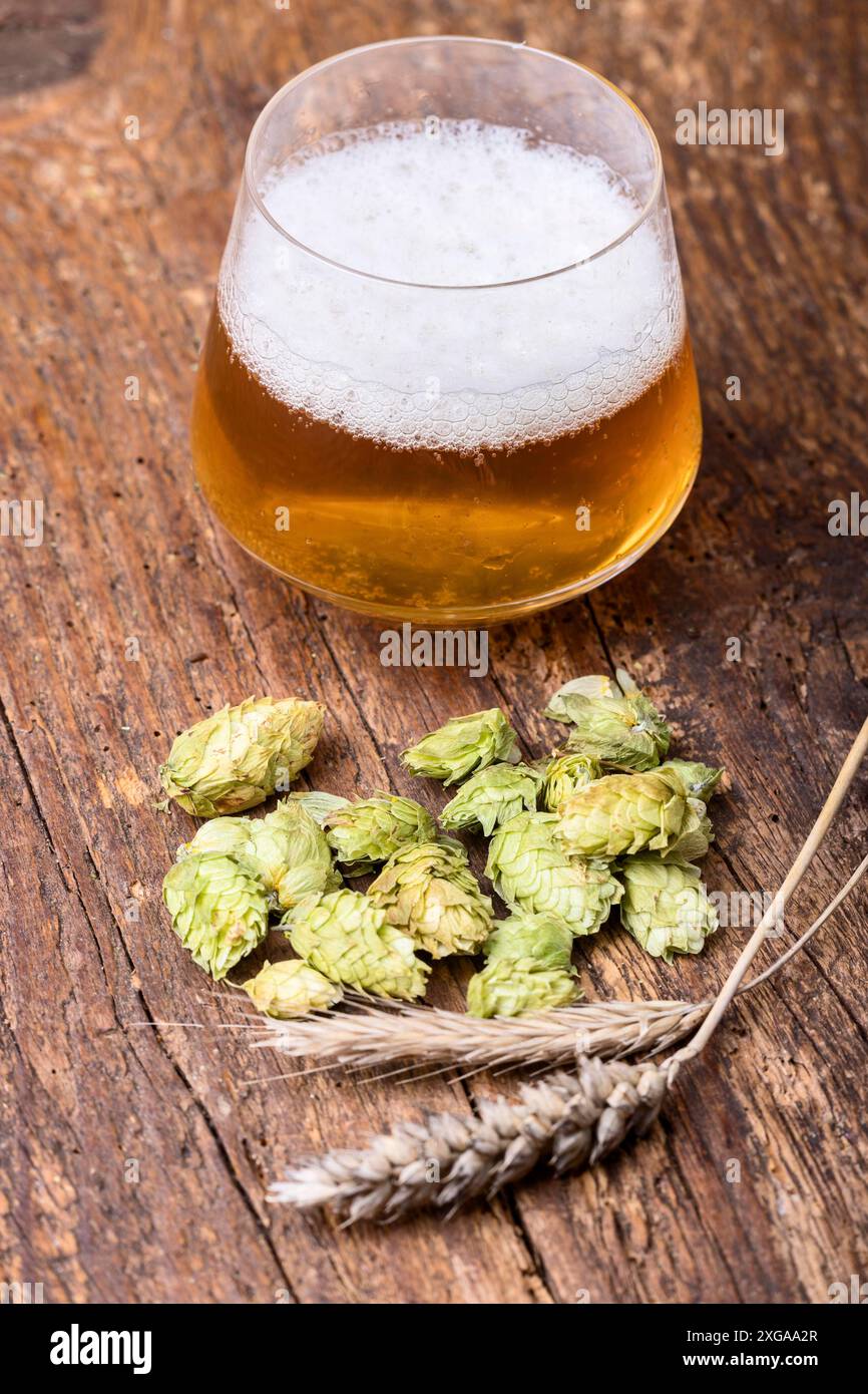 Indian hemp hi-res stock photography and images - Alamy