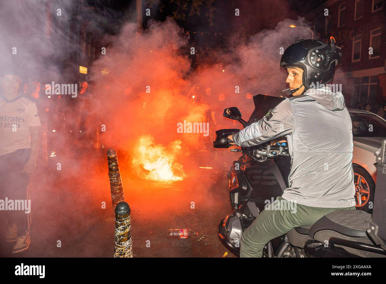 Dutch supporters celebrate their 2-1 win against Turkey, on the ...