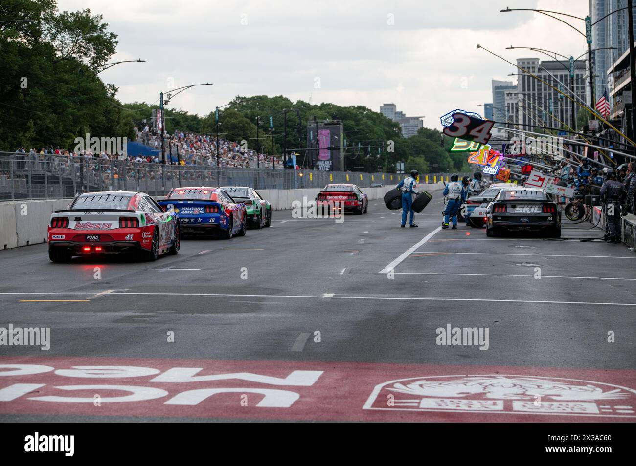 NASCAR Chicago Street race, Grant Park 165, final day of NASCAR street ...