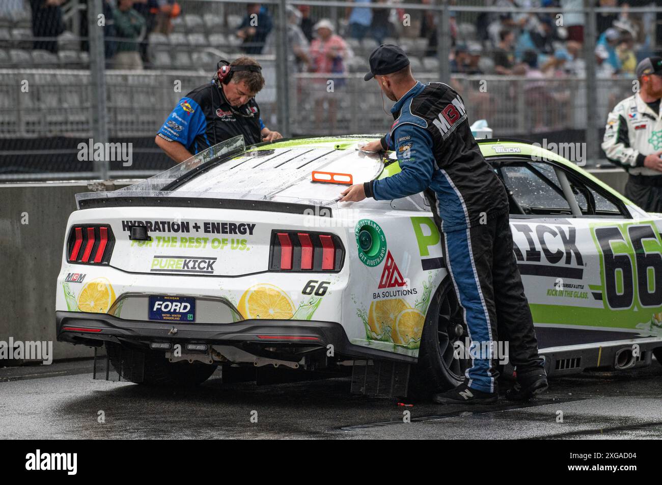 NASCAR Chicago Street race, Grant Park 165, final day of NASCAR street ...