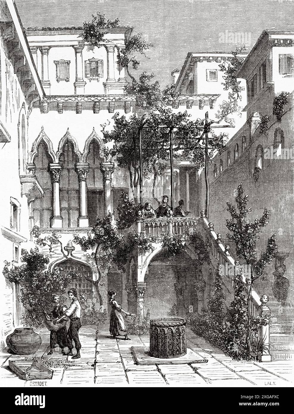 Typical venetian courtyard clothes hi-res stock photography and images ...