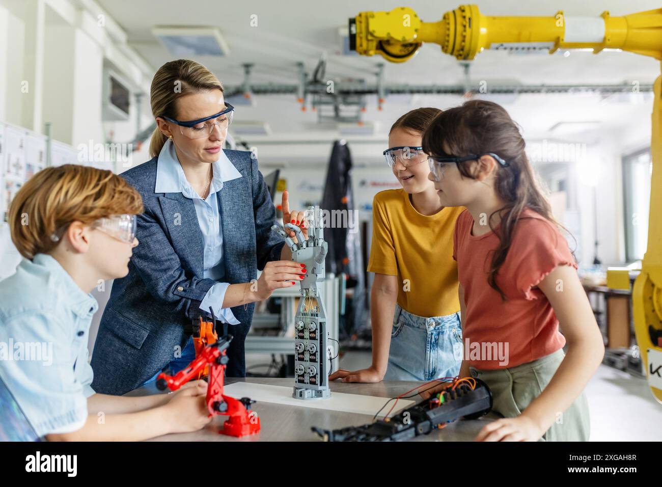 Children learning robotics in Elementary school. Young students ...