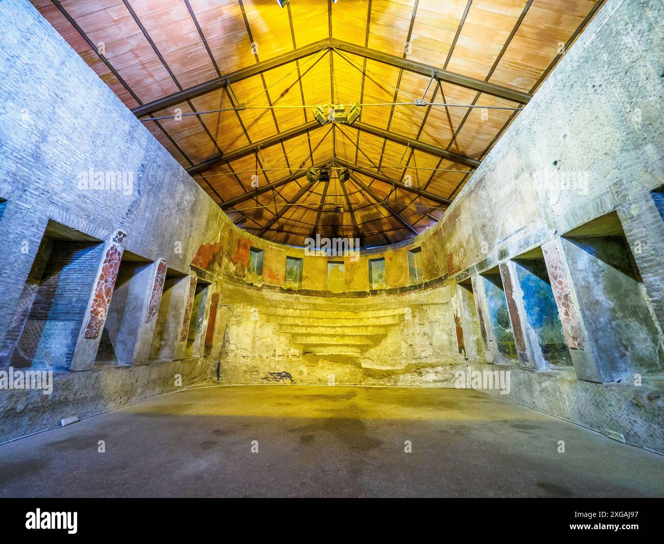 Auditorium di Mecenate semi-subterranean room decorated with frescoes ...